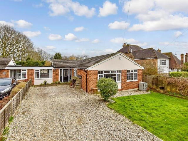 4 bedroom detached bungalow for sale