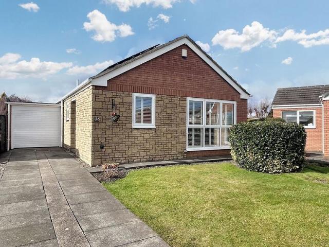 4 bedroom detached bungalow for sale