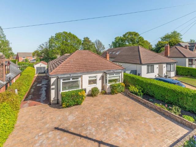 4 bedroom detached bungalow for sale