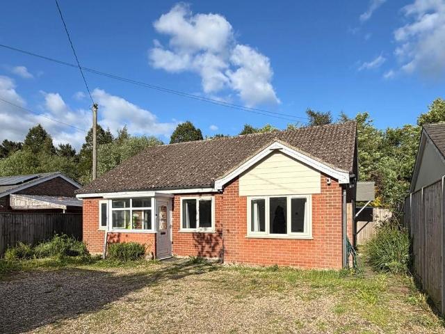 4 bedroom detached bungalow for sale