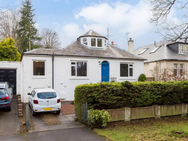 4 bedroom detached bungalow for sale