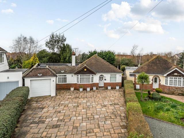 4 bedroom detached bungalow for sale