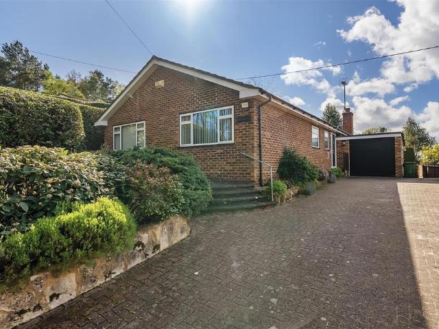 4 bedroom detached bungalow for sale