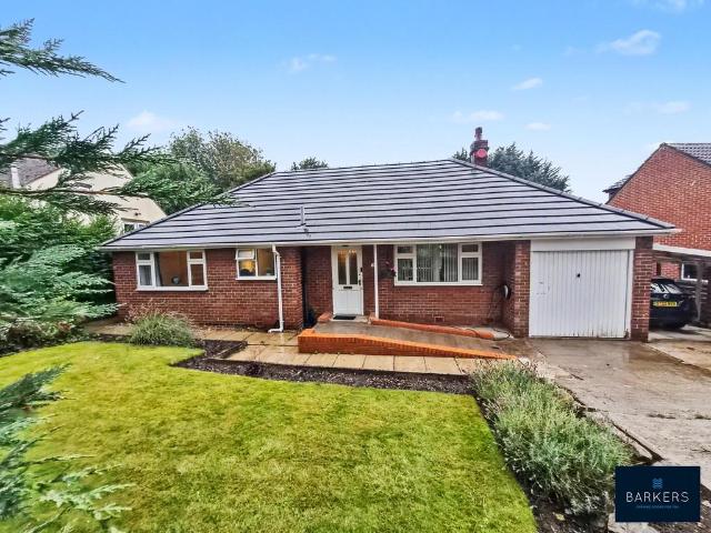 4 bedroom detached bungalow for sale