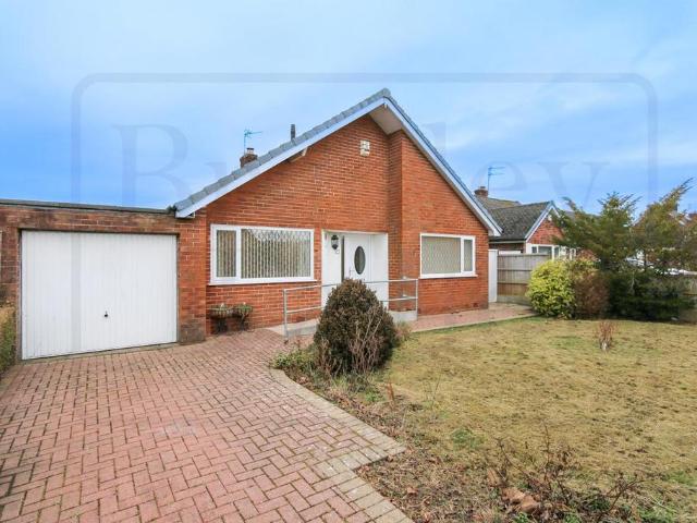 4 bedroom detached bungalow for sale