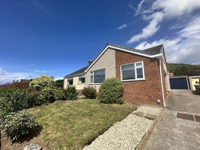 4 bedroom detached bungalow for sale