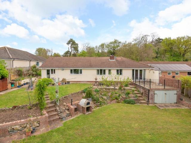 4 bedroom detached bungalow for sale