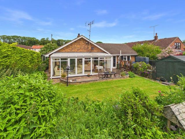 4 bedroom detached bungalow for sale