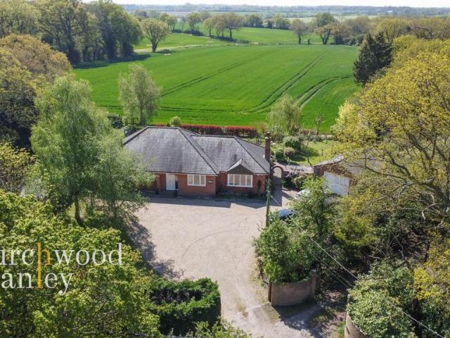 4 bedroom detached bungalow for sale