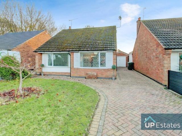4 bedroom detached bungalow for sale