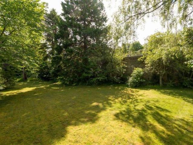 4 bedroom detached bungalow for sale in 47 Braid Hills Road, Edinburgh, EH10 6LD, EH10
