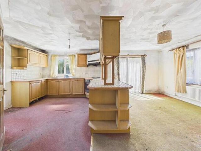 4 bedroom detached bungalow for sale in Church Road, Longlevens, Gloucester, GL2