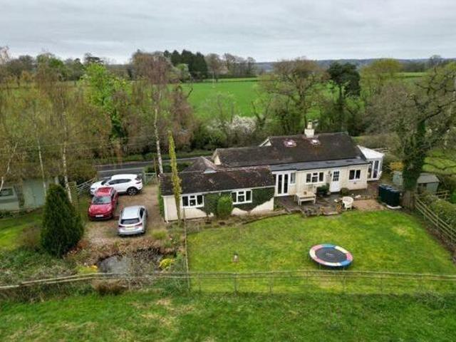 4 Bedroom Detached Bungalow For Sale In Cross Lanes