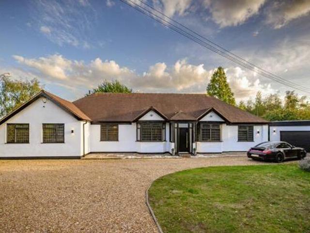 4 Bedroom Detached Bungalow For Sale In Alcester Road