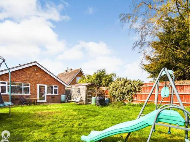 4 Bedroom Detached Bungalow For Sale In Brundall
