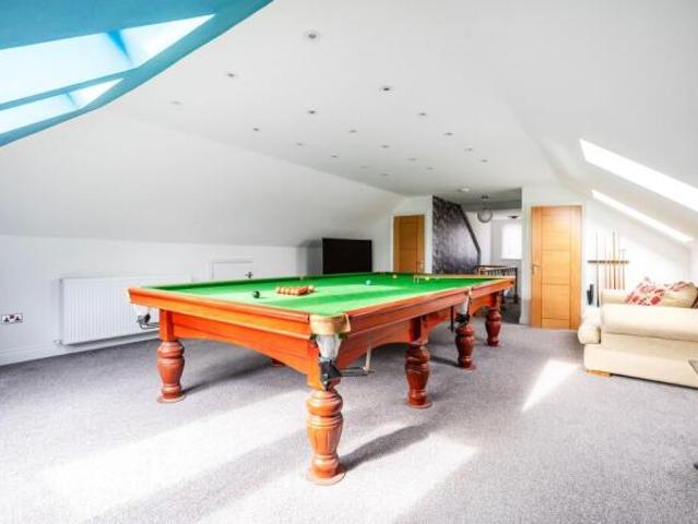 4 bedroom detached bungalow for sale in Green Lane West, Rackheath, NR13