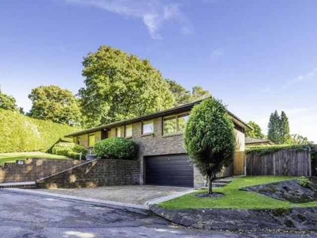 4 Bedroom Detached Bungalow For Sale In Kingswood