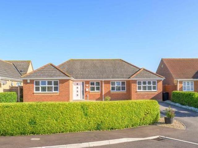 4 Bedroom Detached Bungalow For Sale In Ingoldmells