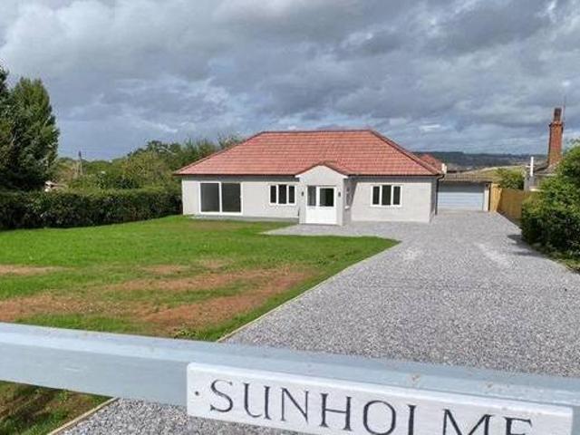 4 bedroom detached bungalow for sale in Oldmixon Road NO CHAIN BS24