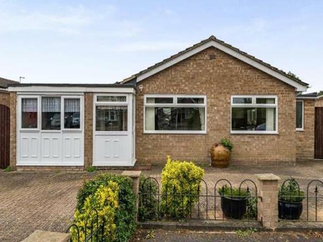 4 Bedroom Detached Bungalow For Sale In Oxfordshire