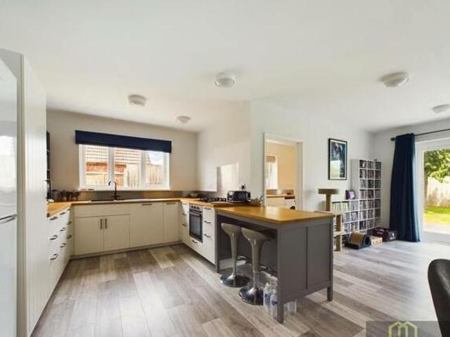4 Bedroom Detached Bungalow For Sale In Mablethorpe