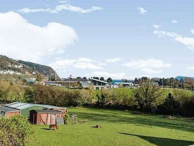 4 bedroom detached bungalow for sale in New Road Goodwick SA64