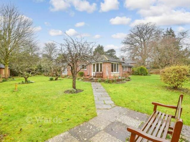4 bedroom detached bungalow for sale in Somerfield Road, Maidstone, Kent, ME16