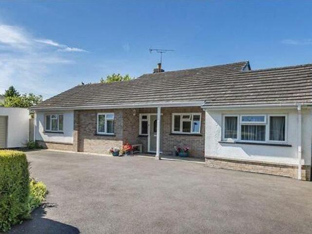 4 Bedroom Detached Bungalow For Sale In Shaftesbury