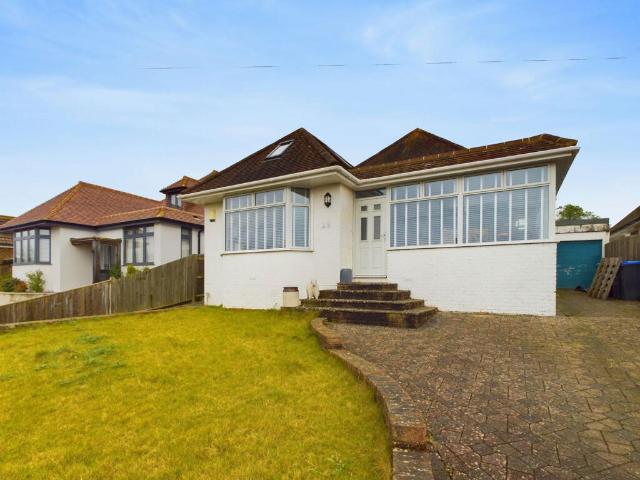 4 bedroom detached bungalow for sale in Sullington Gardens, Findon Valley, Worthing BN14 0HR, BN14