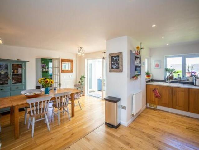 4 bedroom detached bungalow for sale in Swan Lane, Sellindge, TN25
