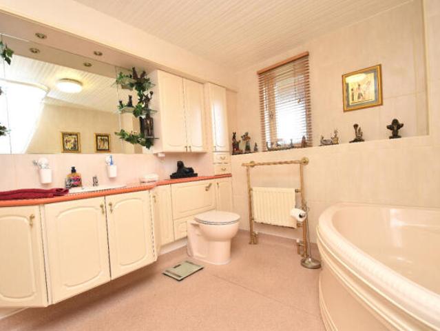 4 bedroom detached bungalow for sale in Priesthill Road, Priesthill, Glasgow, G53 6QJ, G53