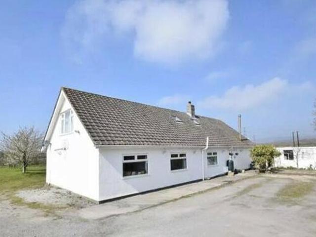 4 Bedroom Detached Bungalow For Sale In Pyle