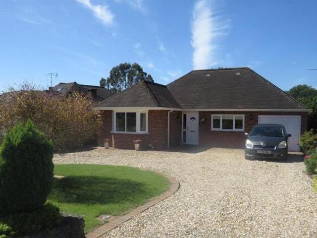 4 Bedroom Detached Bungalow For Sale In Rownhams