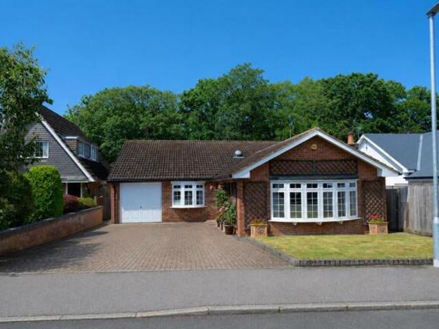 4 bedroom detached bungalow for sale in Woodside Road, Bricket Wood, St. Albans, AL2
