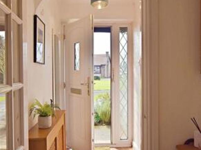 4 bedroom detached bungalow for sale in Westholm Close, Lincoln, LN2