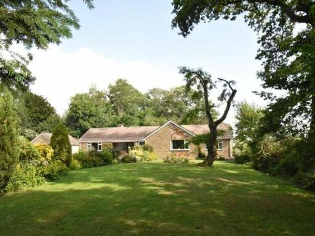 4 Bedroom Detached Bungalow For Sale In Tewkesbury