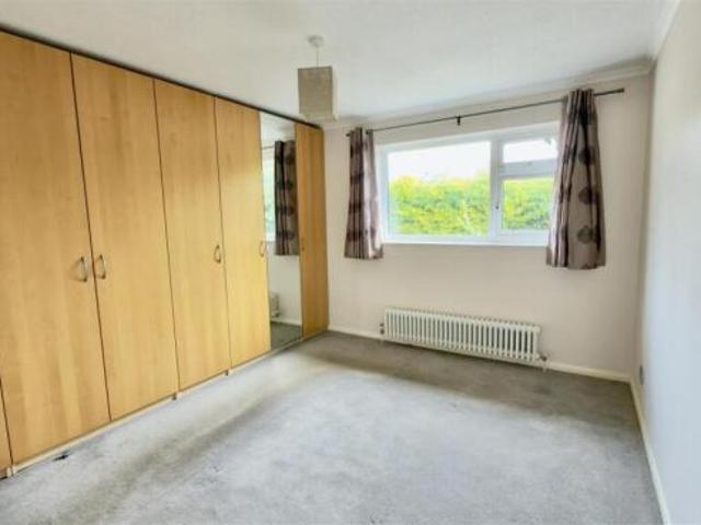 4 bedroom detached bungalow for sale in The Paddocks, Peterborough, PE4