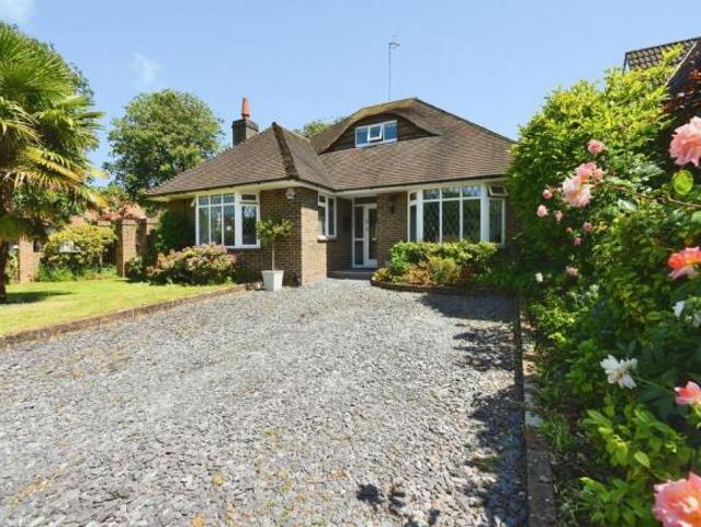 4 bedroom detached bungalow for sale in The Woodlands, Brighton, BN1