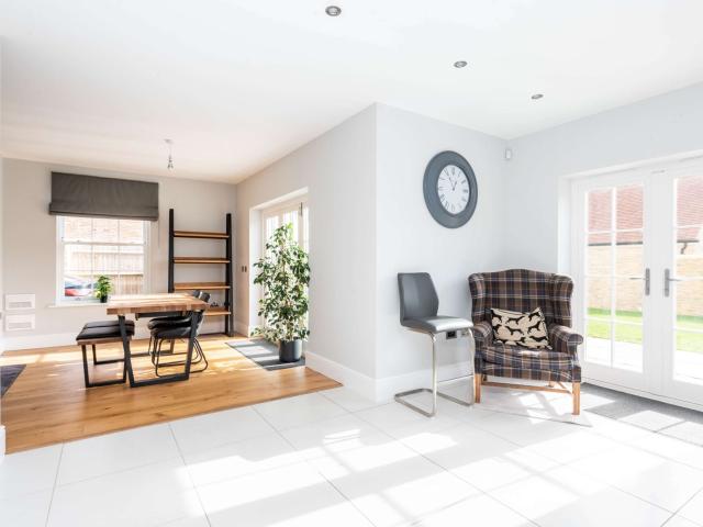 4 bedroom Detached for rent in Taylors Close, Woodstock, Oxfordshire, OX20