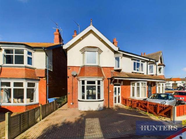 4 Bedroom Detached House