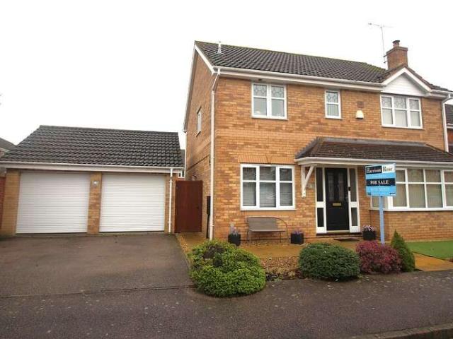4 Bedroom Detached House