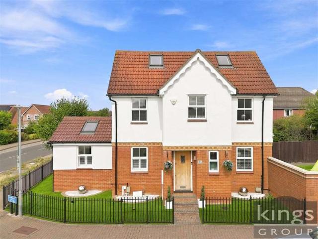 4 Bedroom Detached House