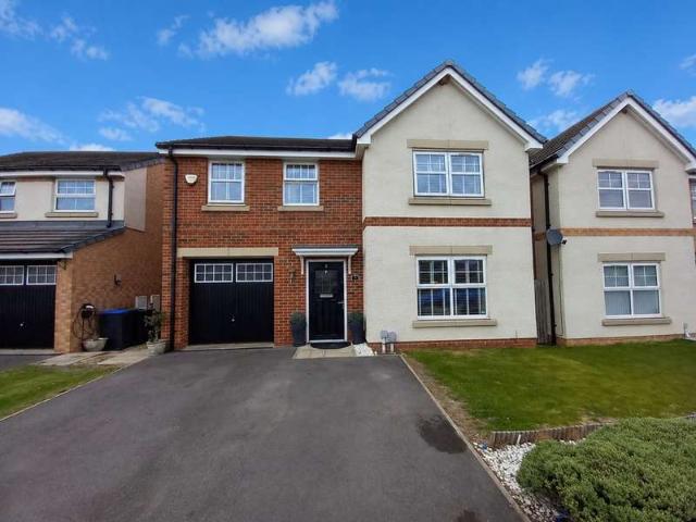 4 Bedroom Detached House