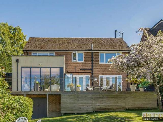 4 Bedroom Detached House
