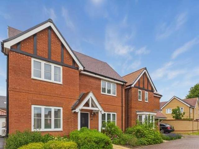 4 Bedroom Detached House