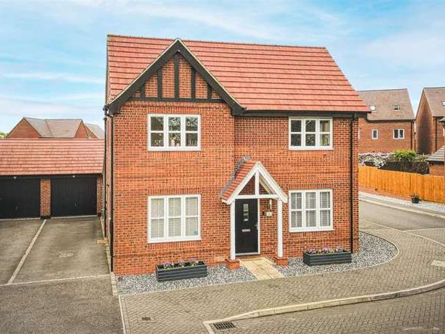 4 Bedroom Detached House