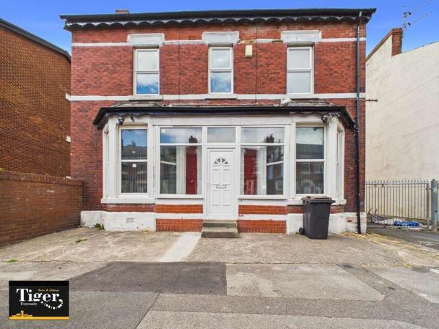 4 Bedroom Detached House