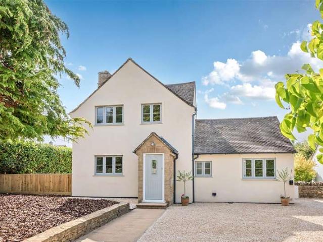 4 Bedroom Detached House