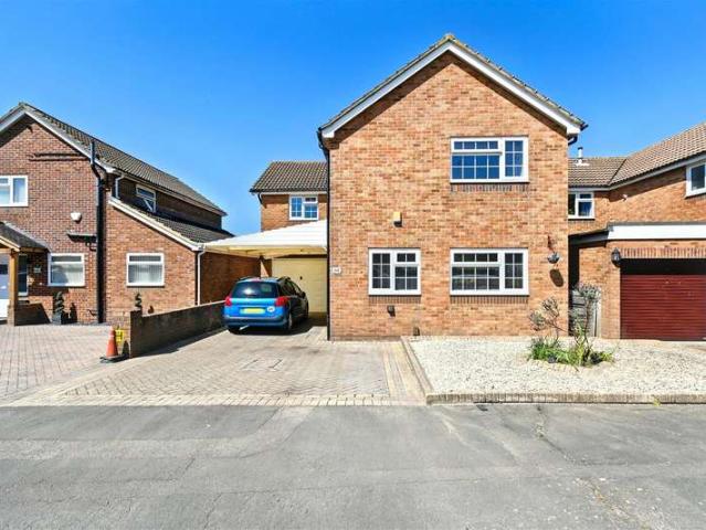 4 Bedroom Detached House