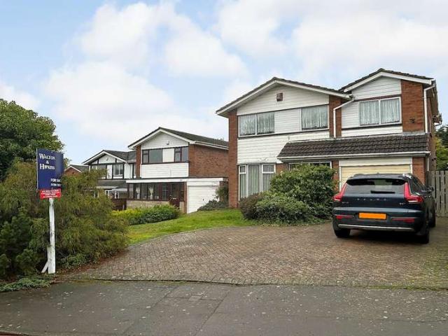 4 Bedroom Detached House